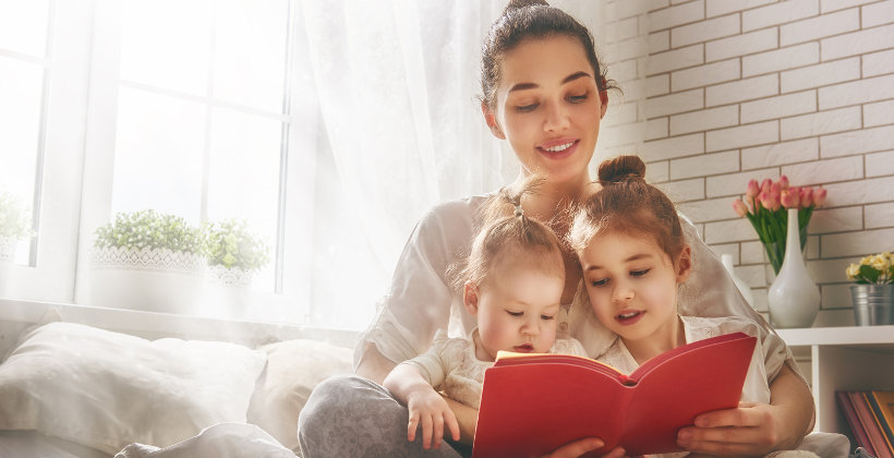 Zakaj otrokom brati knjige – prednosti | Medvedkiigrace.si